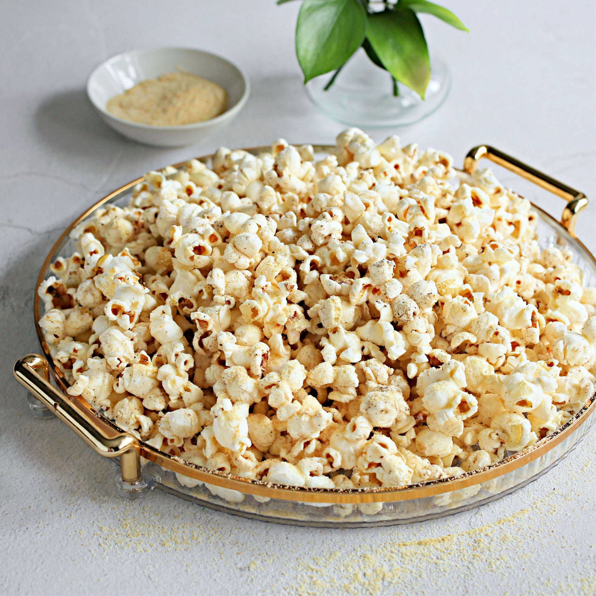 Buttery Garlic Popcorn — Dell Cove Spices & More Co.
