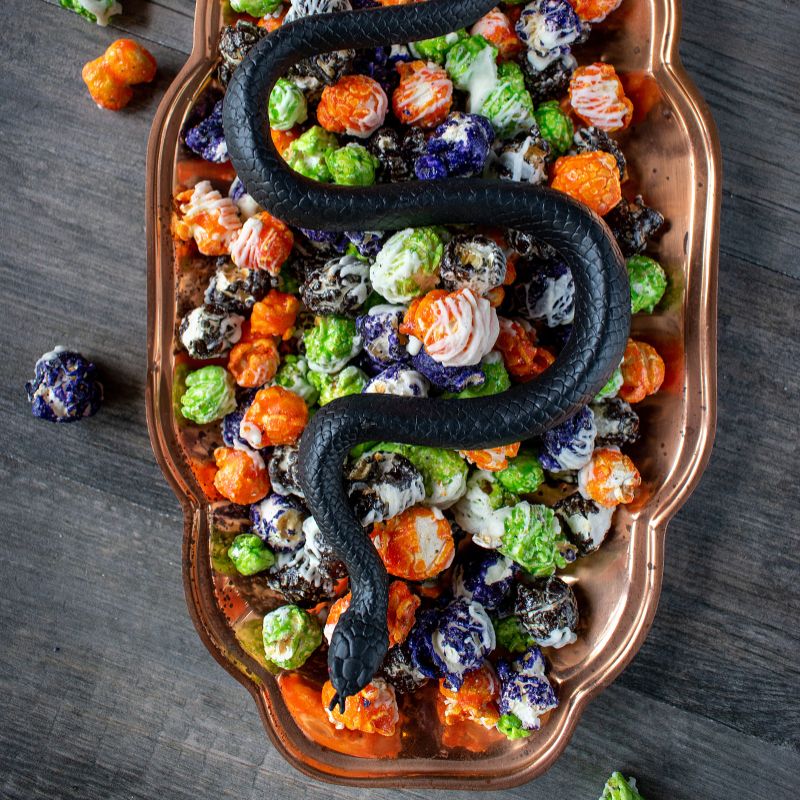 how to color popcorn with food coloring